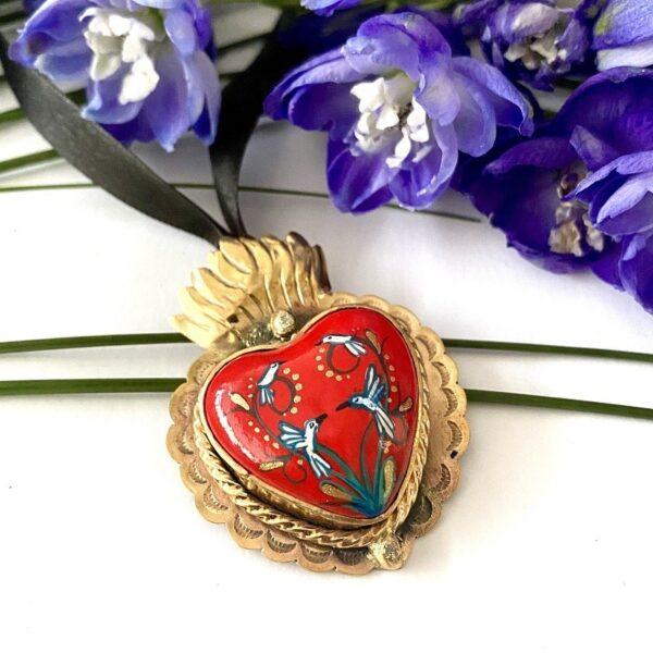 Collar sagrado corazón rojo con colibríes - Albor Arte Mx